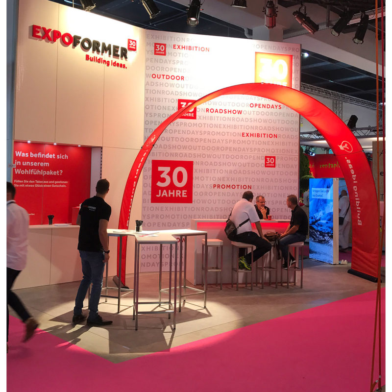 Portable, Branded Arches for Indoor Events